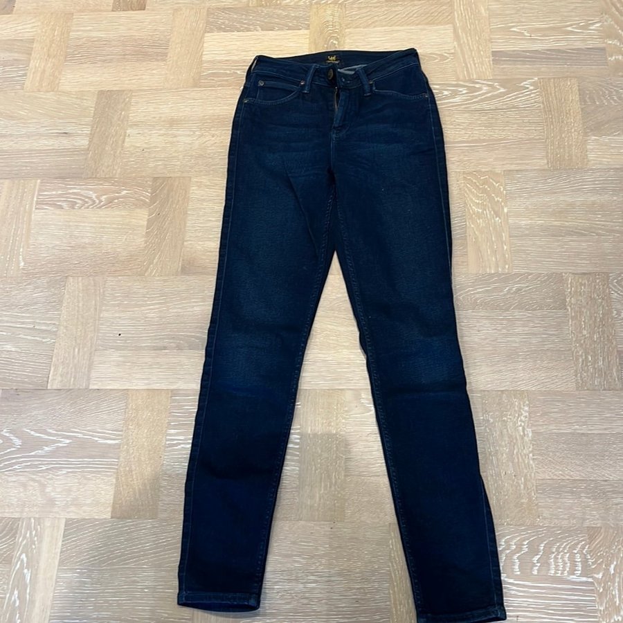 Lee blåa jeans | Köp på Tradera (702557462)