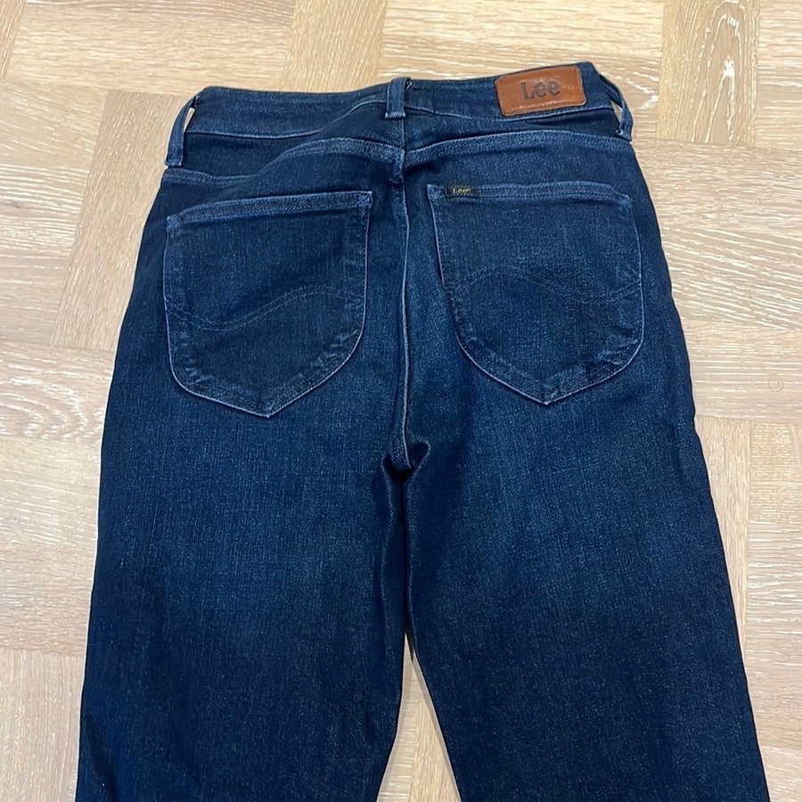 Lee blåa jeans | Köp på Tradera (702557462)