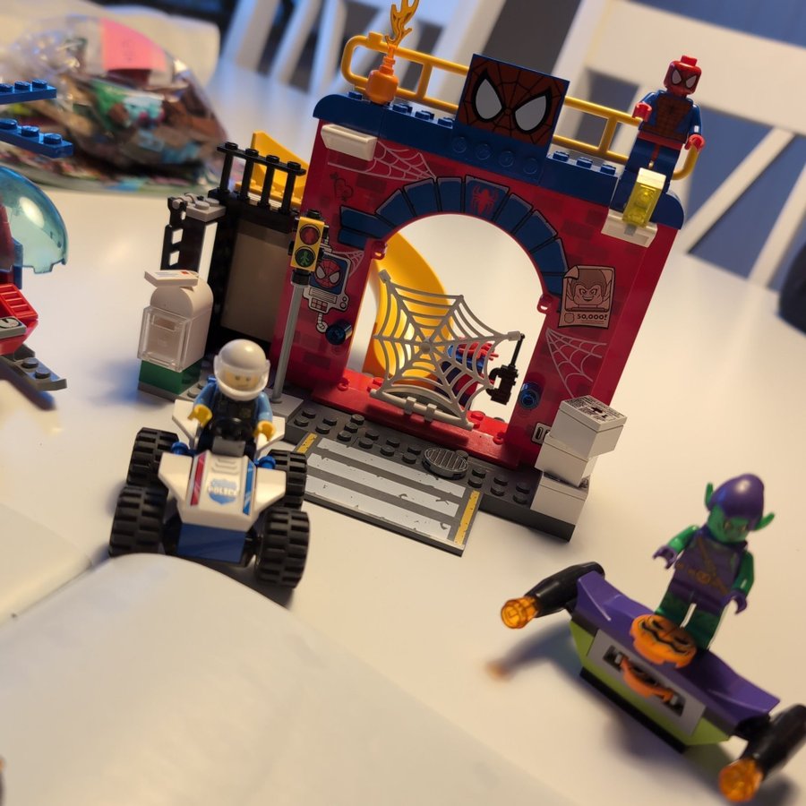 Lego junior Marvel Spider-Man Hideout 10687 | Köp på Tradera (706498497)