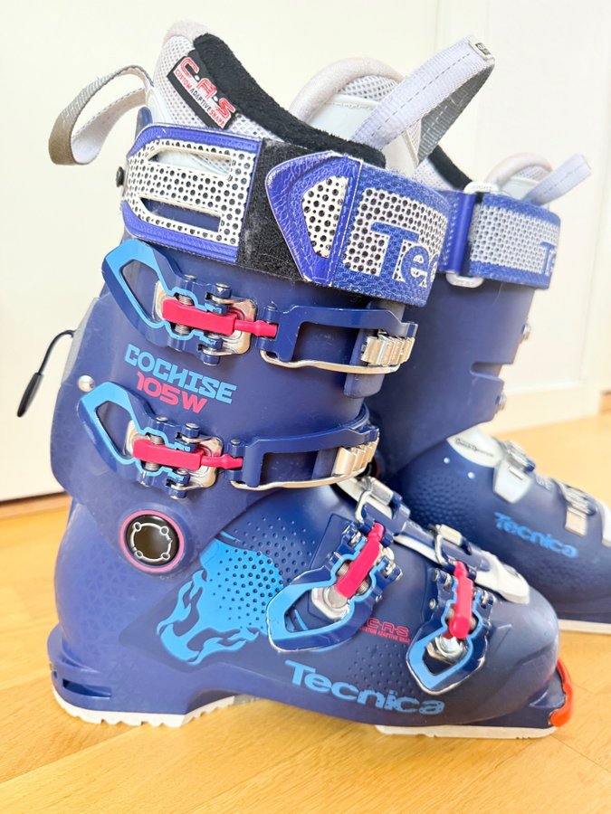 22.5 Tecnica Cochise 105 W. Ski touring Hybridp.. | Köp på Tradera ...