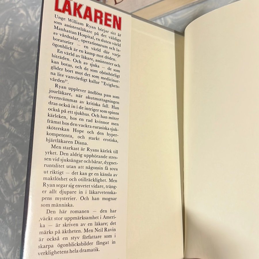 Läkaren av Neil Ravin & Frälsaren av Colleen Mc.. | Köp på Tradera ...