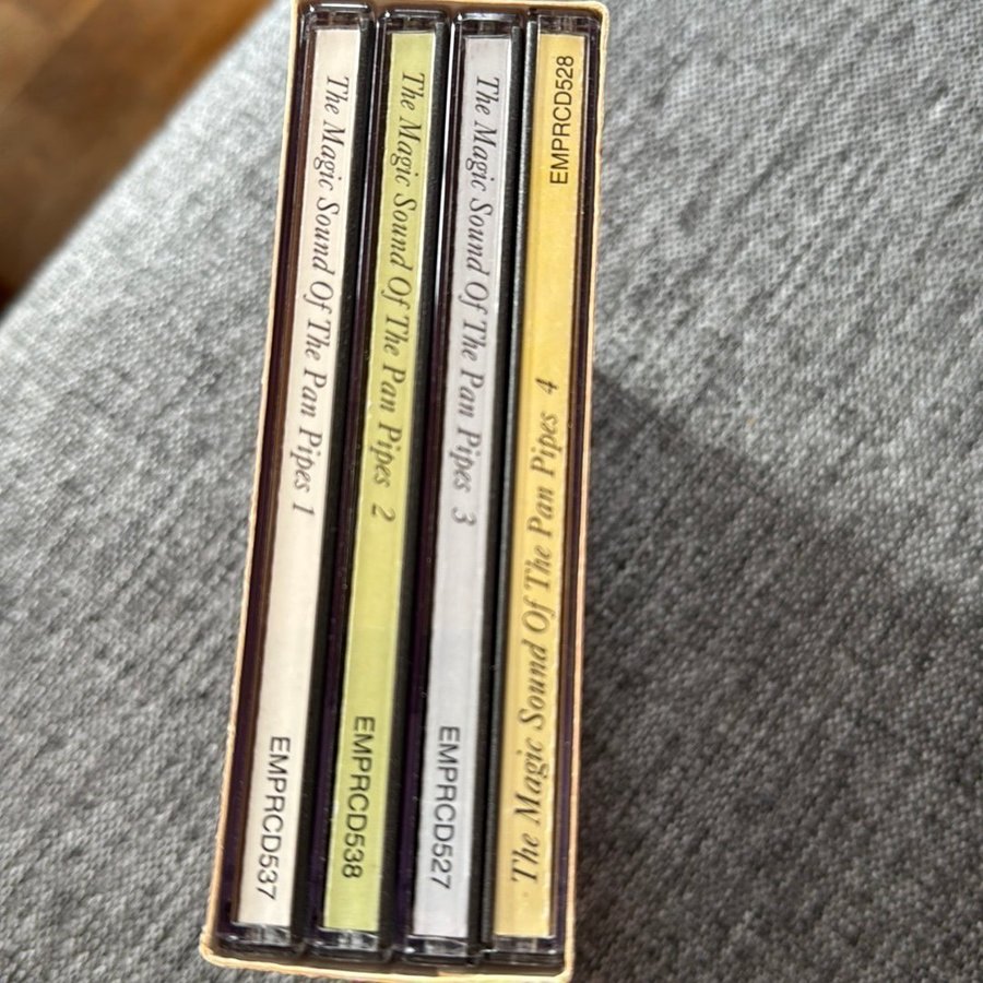 The Magic Sound Of The Pan Pipes - 4 CD Set | Köp på Tradera (710229379)