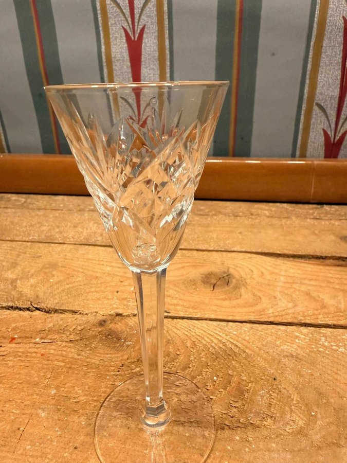 Ett vackert snaps glas Helg.. | Köp från Jockes_Antique på Tradera ...