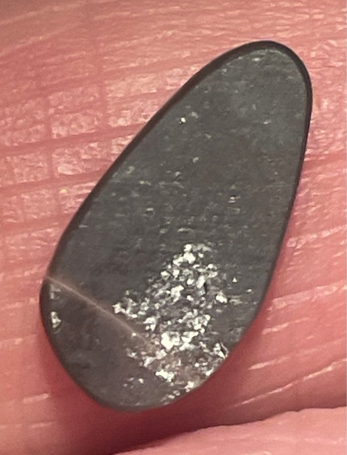 Se produkter som liknar OPAL - solid svarting!! på Tradera (702071781)