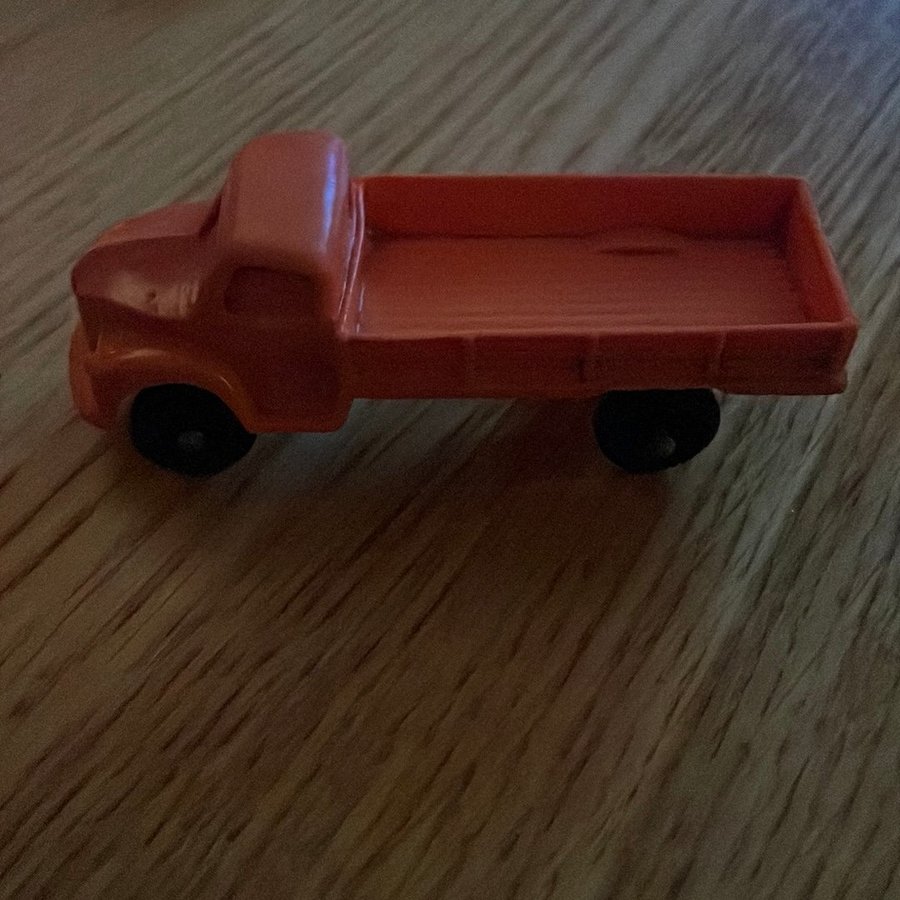 Leksaksbil, lastbil Tomte Lærdal Norge Stavanger | Köp på Tradera ...