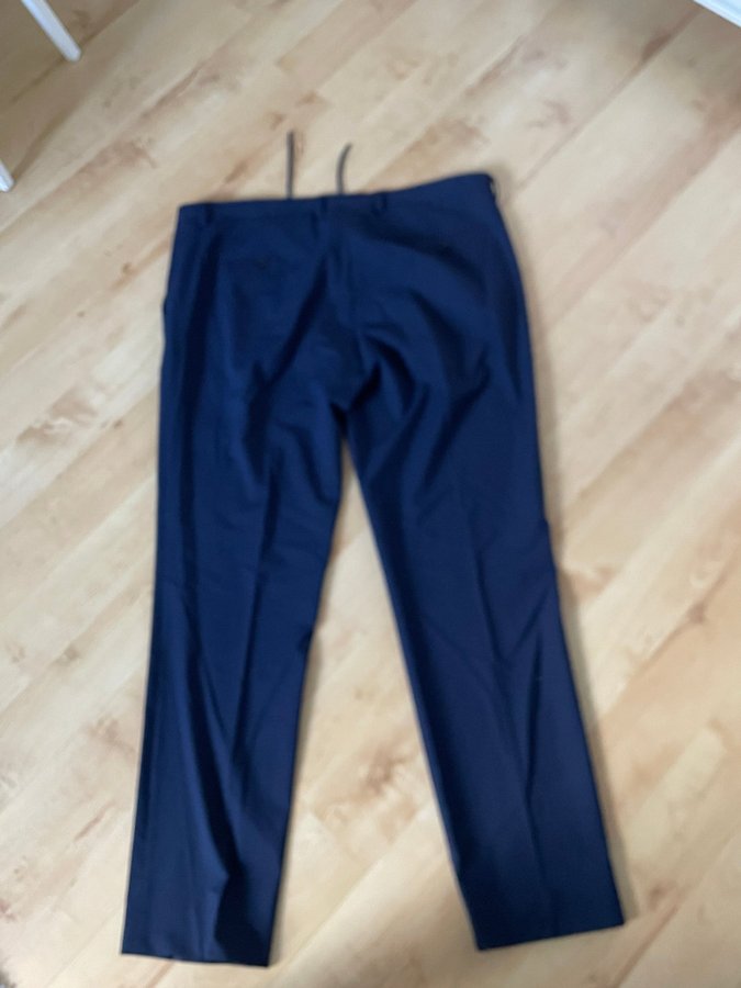 Dressmann mörkblå byxor, storlek 38/32. SLIM FIT | Köp på Tradera ...