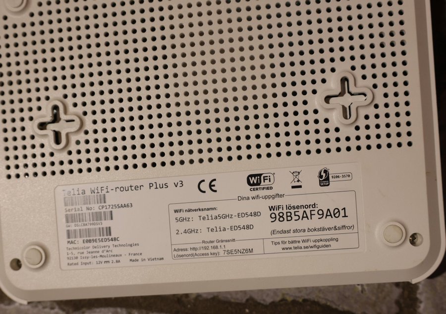 Telia WiFi-router Plus v3 | Köp på Tradera (709626561)