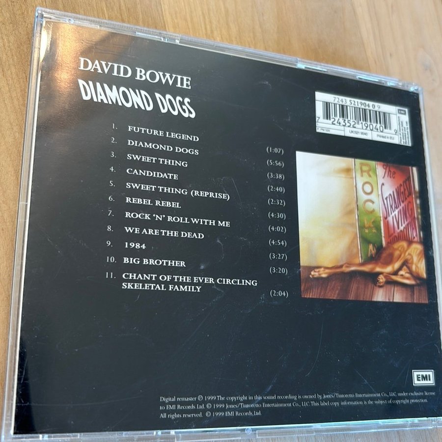 David Bowie - Diamond Dogs - Remastered | Köp på Tradera (696641850)