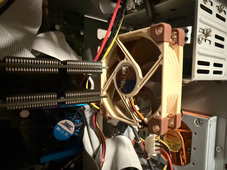 233 MMX retro-pc setup med 19" Sony Trinitron C.. | Köp på Tradera ...