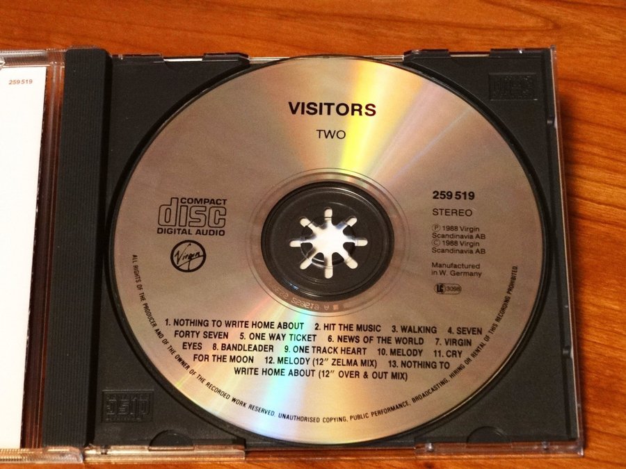 VISITORS ~ Two ~ från 1988, CD mycket BRA skick | Köp på Tradera ...