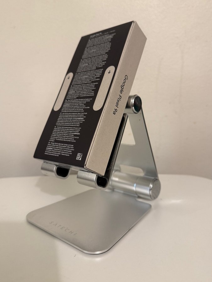 Google Pixel 9a – Obsidan/Svart – Helt ny & oöp.. | Köp på Tradera ...