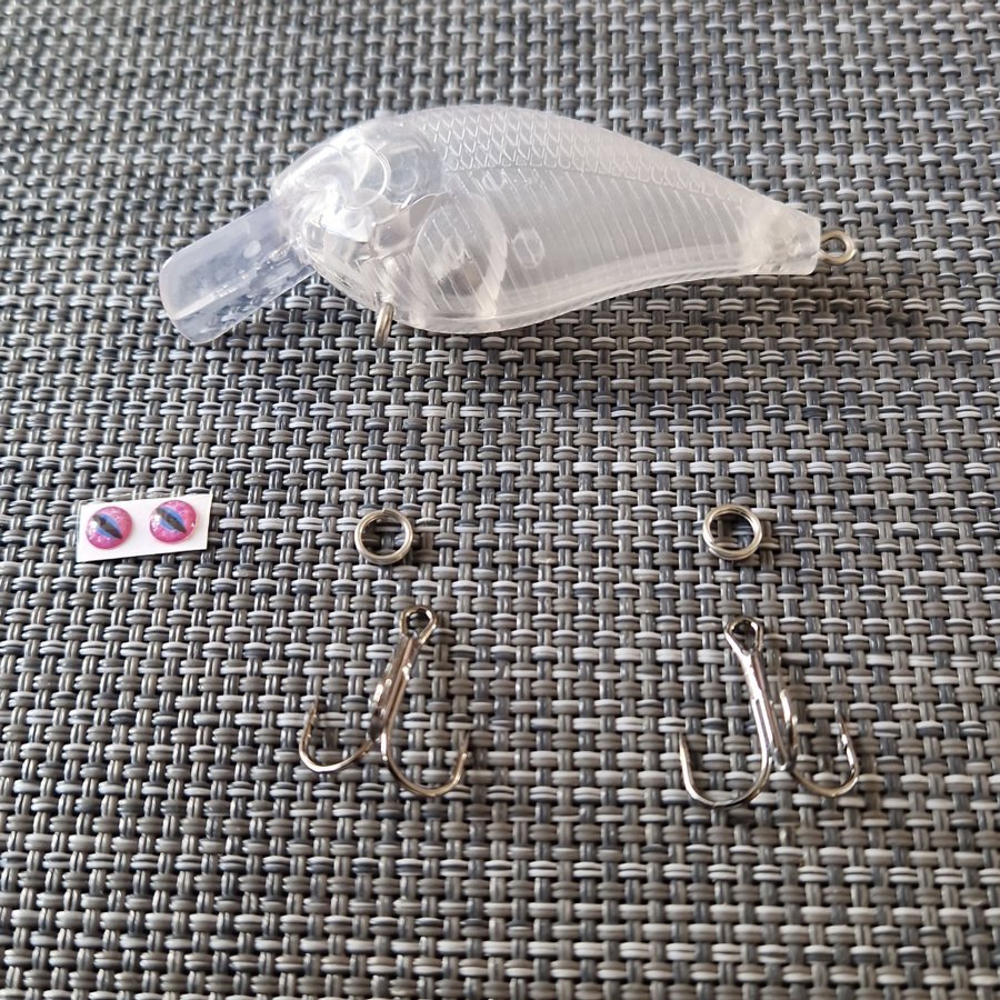 Måla din egen Wobbler Komplett med Fjäderringar.. | Köp på Tradera ...