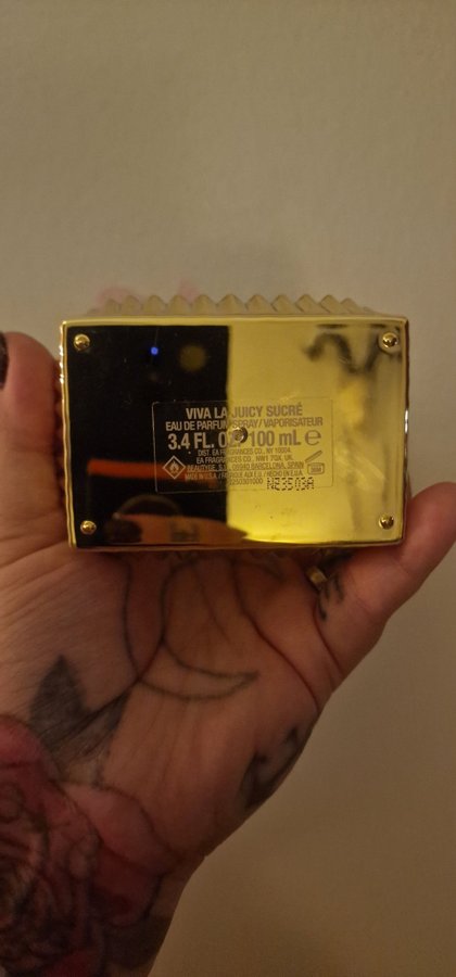Juicy couture Viva La Juicy Sucré Eau de Parfum.. | Köp på Tradera ...