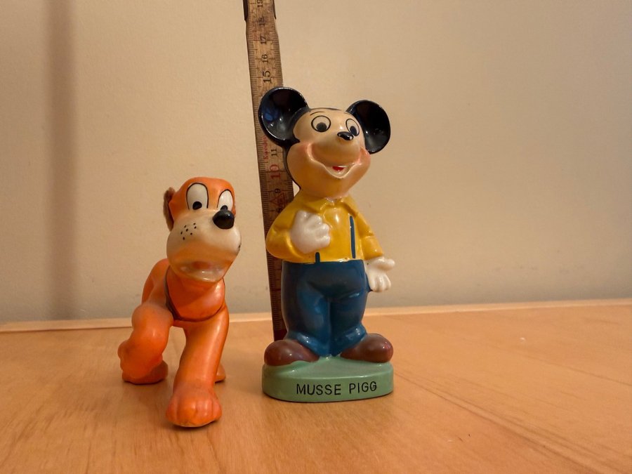 Gamla Walt Disney Musse Pigg och Pluto Figurer | Köp på Tradera (708342994)