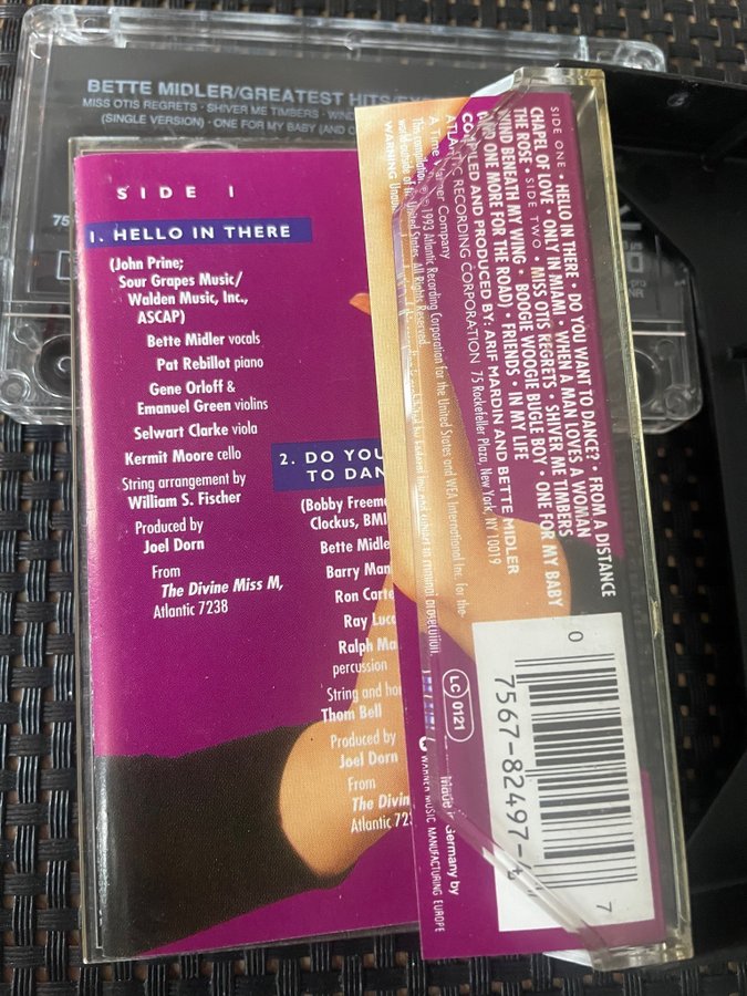 Experience The Divine Bette Midler Greatest Hit.. | Köp på Tradera ...