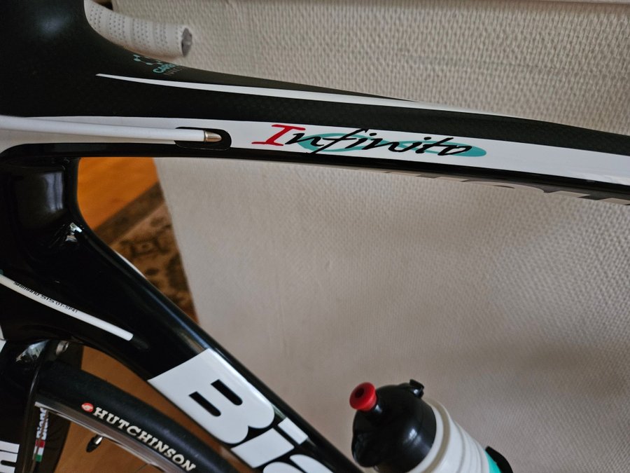 Bianchi Infinito C2C lvg-cykel, full kolfiber, .. | Köp på Tradera ...