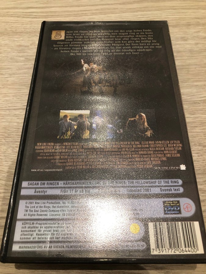 Sagan om Ringen: Härskarringen (VHS) | Köp på Tradera (733018283)