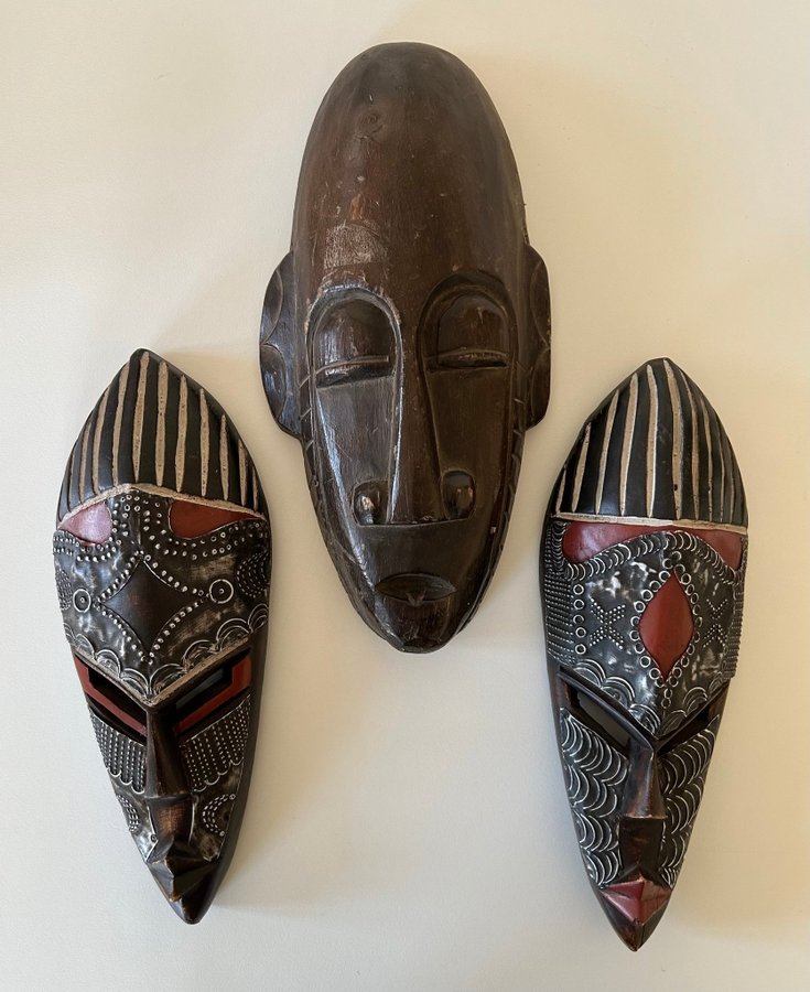 zwei holzmasken, Afrika | Köp på Tradera (709583974)