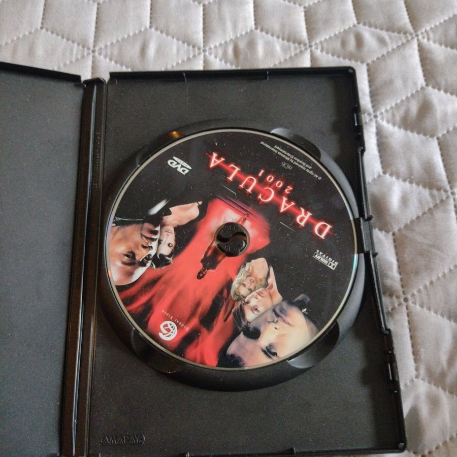 Dracula 2001 DVD | Köp på Tradera (704355591)