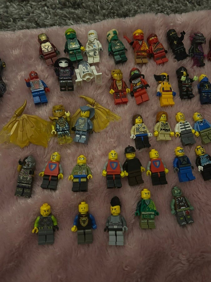Se produkter som liknar Lego Ninjago, Marvel, m.m. på Tradera (711767270)