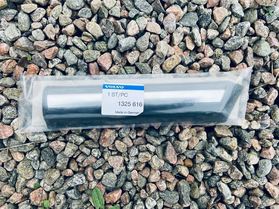 Se produkter som liknar NOS helt nya Volvo 740 760 94.. på Tradera ...