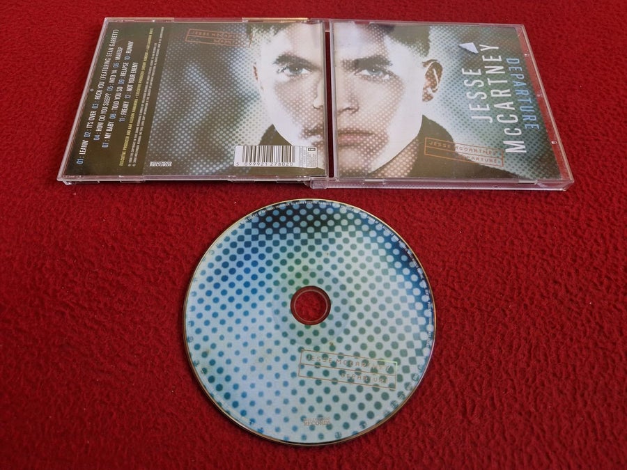 Se produkter som liknar JESSE MCCARTNEY DEPARTURE CD på Tradera (688254177)