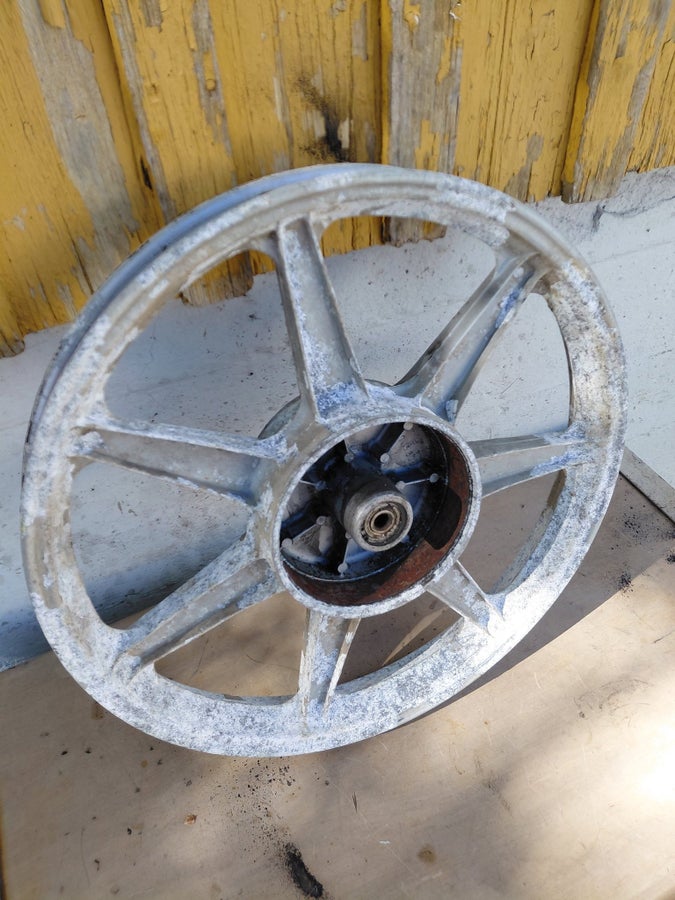 Zundapp original 17" alu bakfelg med 150 nav. | Köp på Tradera (736567333)
