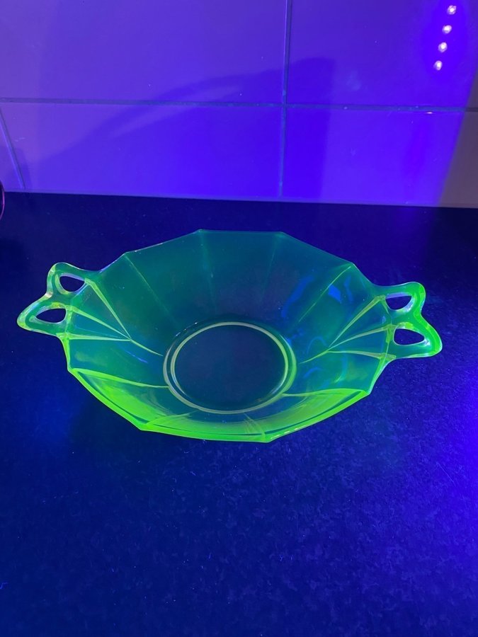 SIMON GATE ”Royal” Uranglas, uran, uranium, Grö.. | Köp på Tradera ...