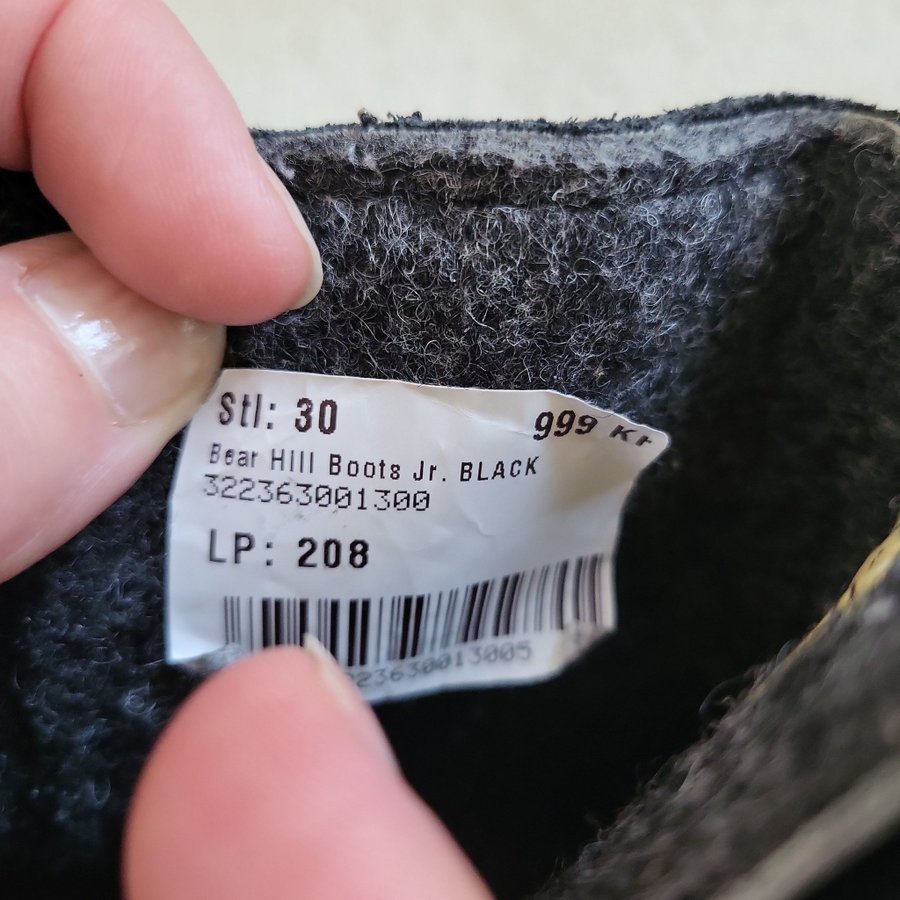 Canada Snow Bear Hill Boots Jr. Svarta Stl. 30 | Köp på Tradera (713533353)