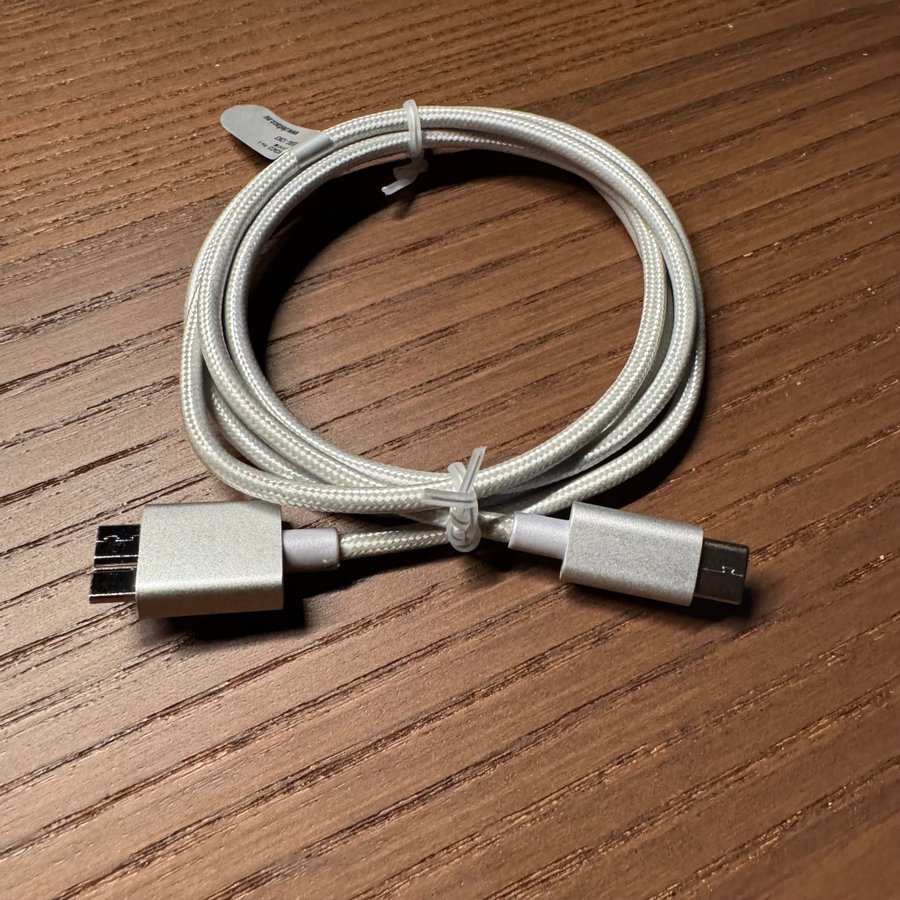 Deltaco Prime USB-C till Micro-B (1 m) | Köp på Tradera (711606261)