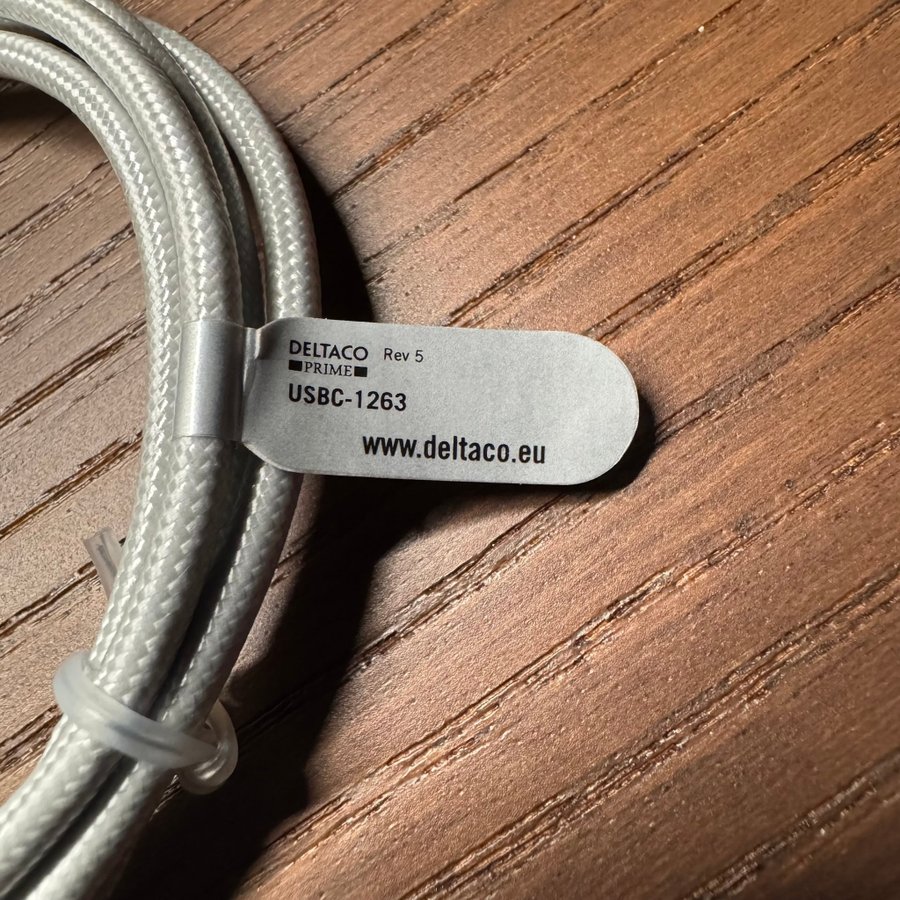 Deltaco Prime USB-C till Micro-B (1 m) | Köp på Tradera (711606261)
