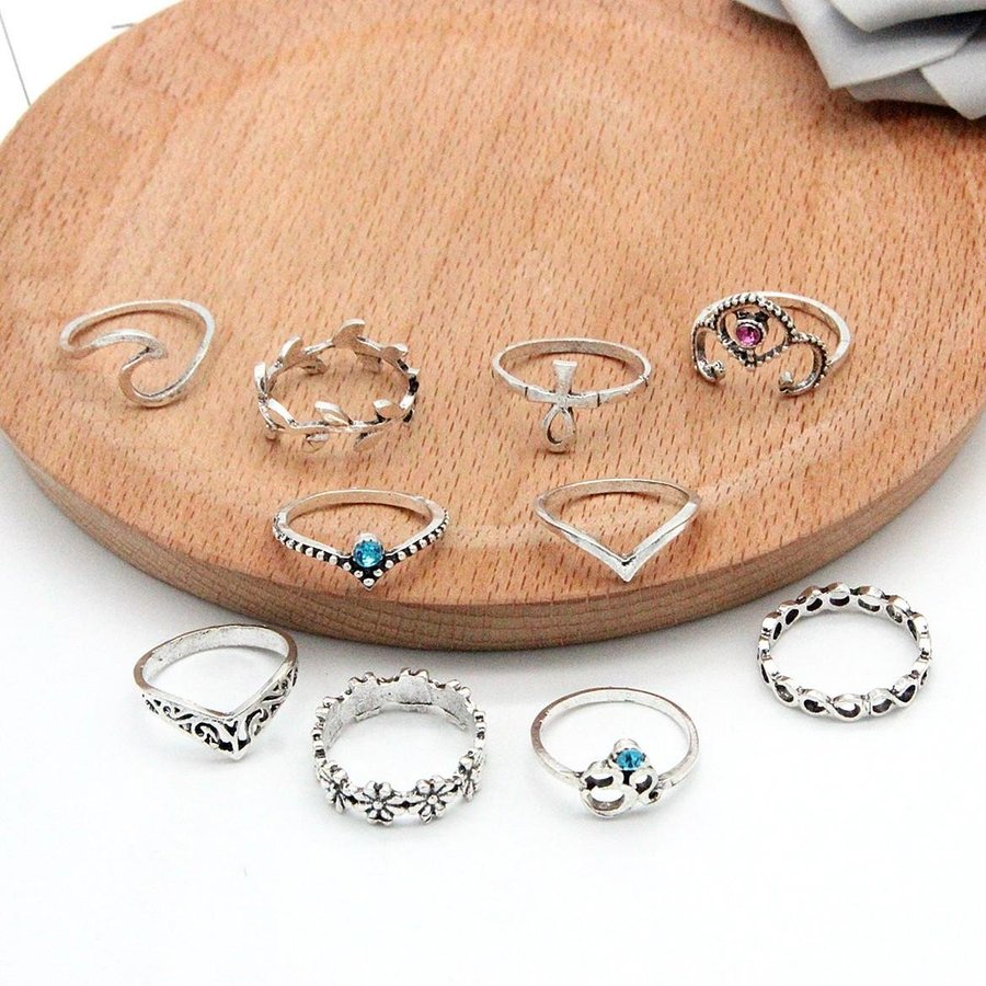 10st Ringar i vintagestil, Snidade och lövverk .. | Köp på Tradera ...