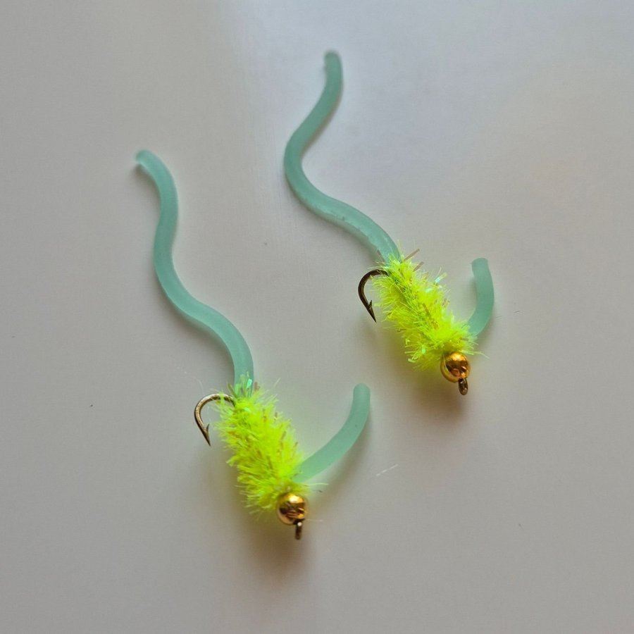 *Special* Squirmy wormy Glow In The Dark | Köp på Tradera (712420164)