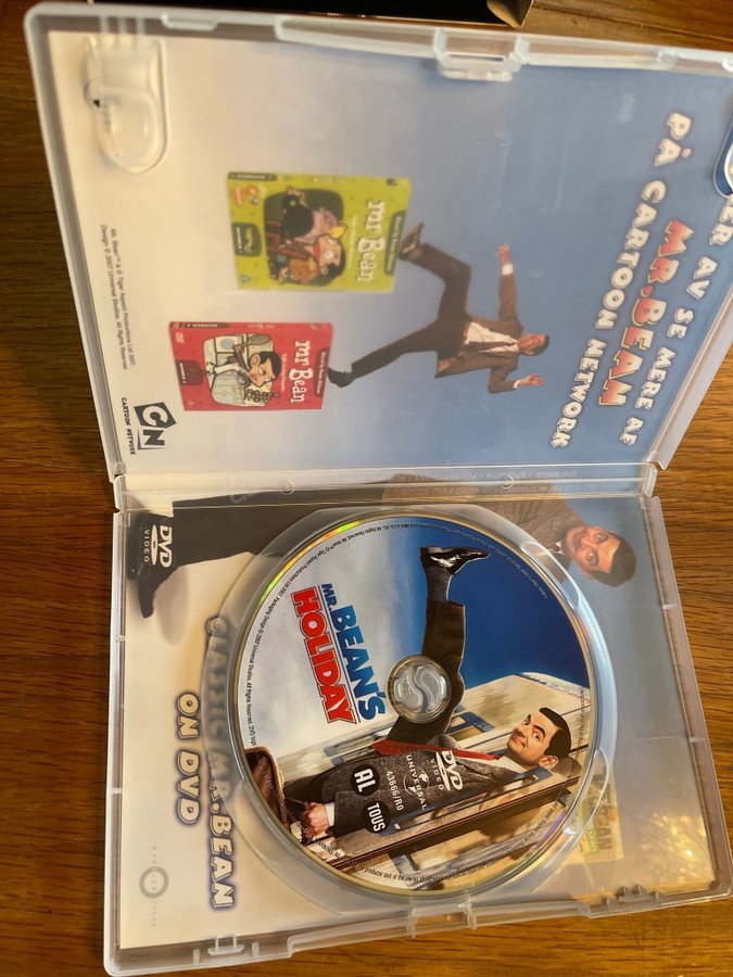 DVD film MR BEANS SEMESTER ?Katastrofen är bara.. | Köp på Tradera (629669908)