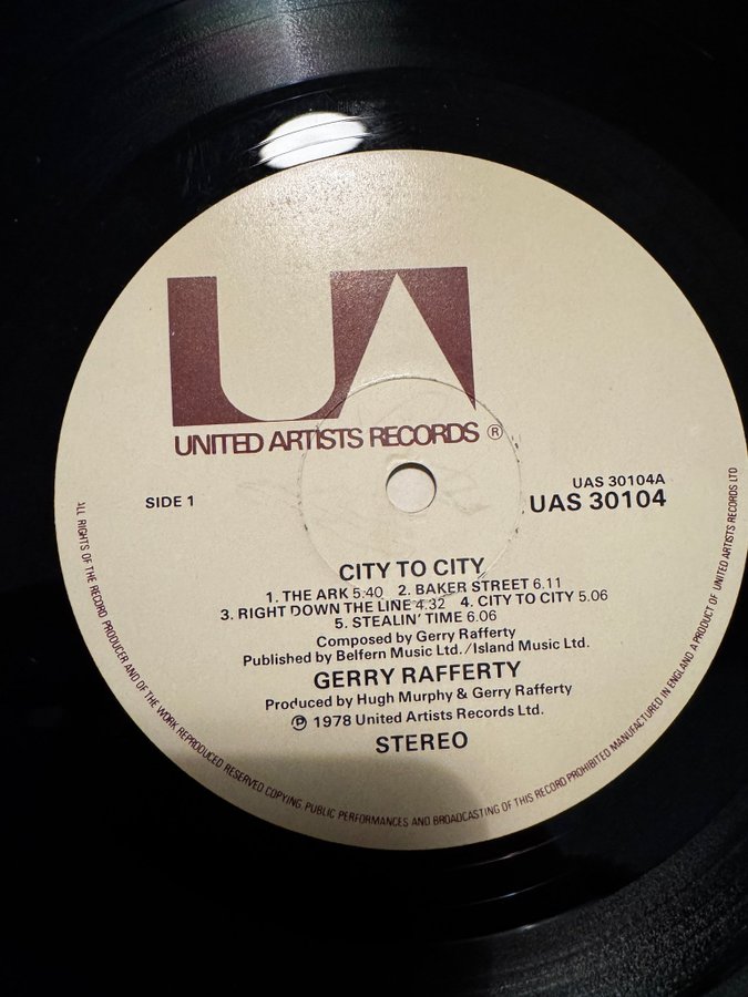 Gerry Rafferty - City to City & Night Owl - Vin.. | Köp på Tradera ...