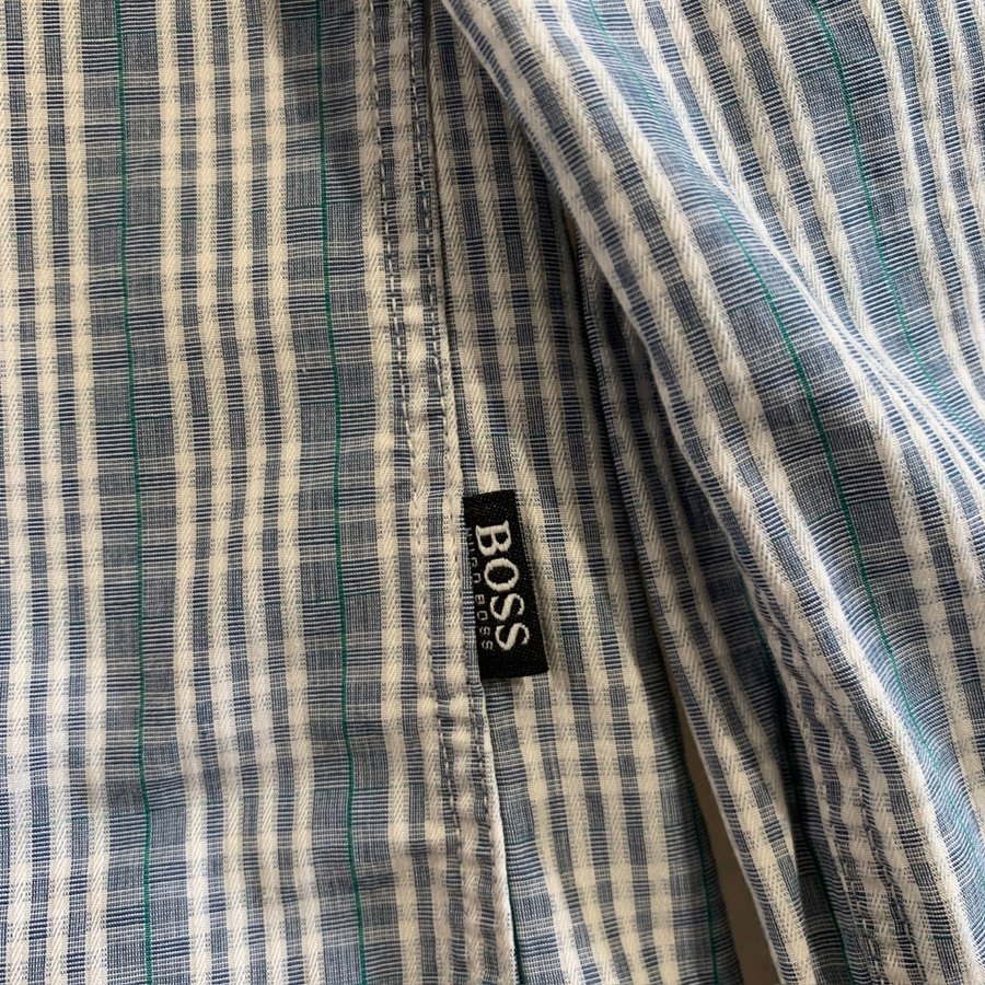 HUGO BOSS herr skjorta stl L (slim fit) blå ran.. | Köp på Tradera ...