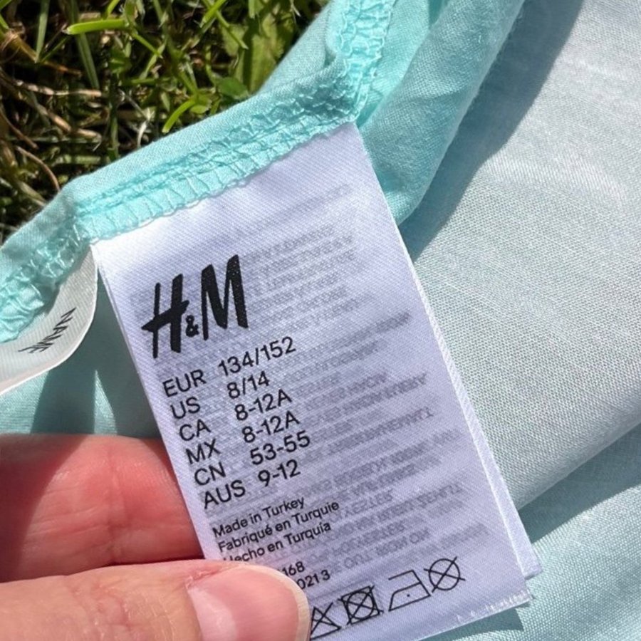 H&M Frozen Elsa Sjal,strandtunika med Frost Els.. | Köp på Tradera (699872611)