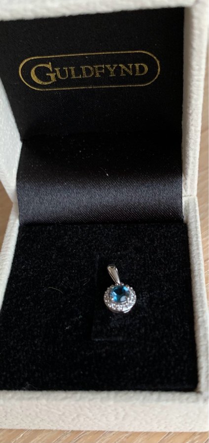 Guldfynd 18K Diamant hänge med blå topas | Köp på Tradera (735058280)