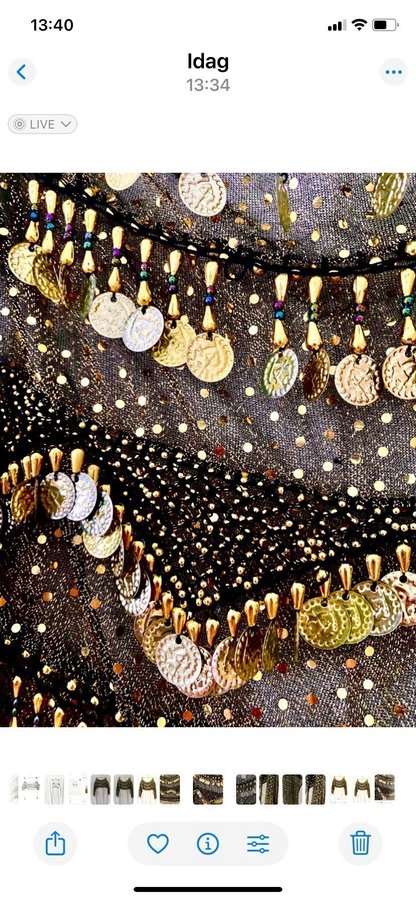 Se produkter som liknar Svart och Guld Sjal, Magdans .. på Tradera ...