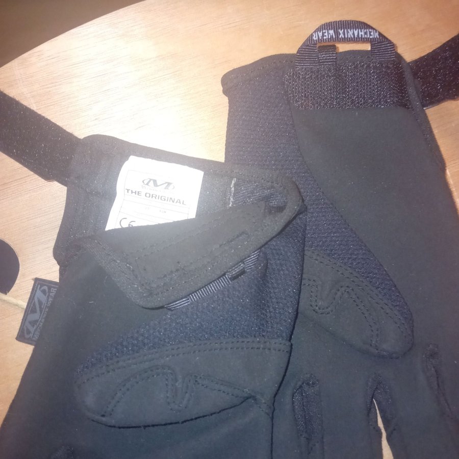 MECHANIX Original svarta handskar, Storlek: M | Köp på Tradera (729987834)