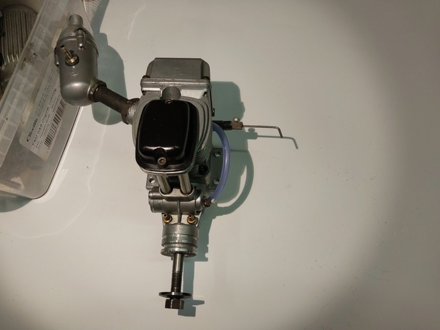 Se produkter som liknar YS Motor FZ-110 super-charger på Tradera (677992843)