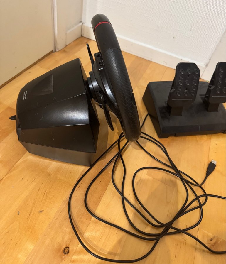 Hori Racing Wheel Apex - Ratt och Pedaler | Köp på Tradera (711372118)