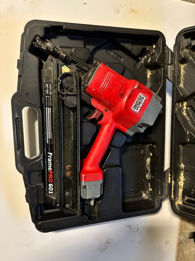 Se produkter som liknar Senco Frame Pro 601 spikpistol på Tradera ...