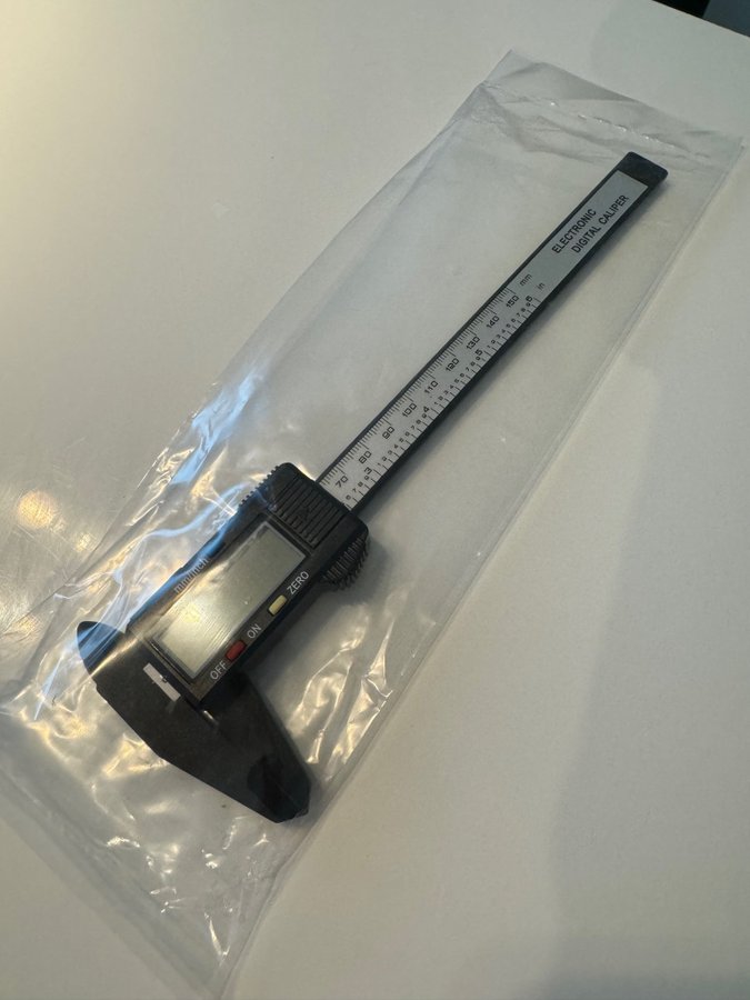 Elektronisk digitalt skjutmått i kolfiberkompos.. | Köp på Tradera ...