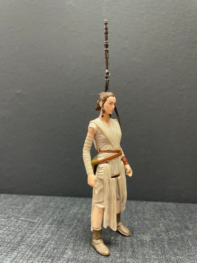 Star Wars The Collection Rey (Jakku) 3.75" Figure | Köp på Tradera ...
