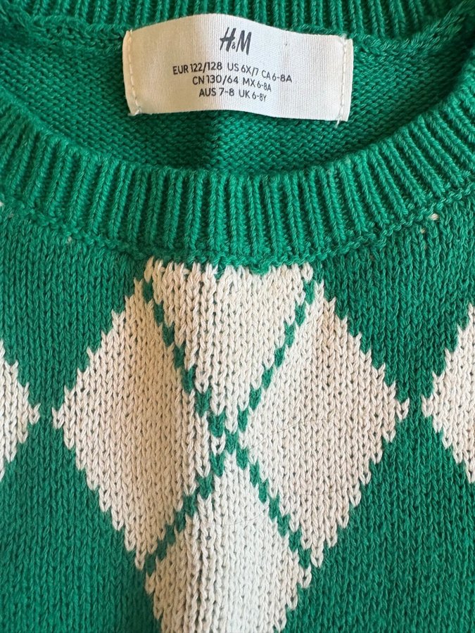 H&M grön väst, storlek 122/128 | Köp på Tradera (711495259)