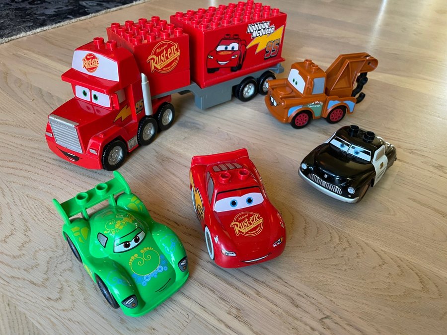 Duplo Disney Pixar Bilar Blixten McQueen Bärgar.. | Köp på Tradera ...