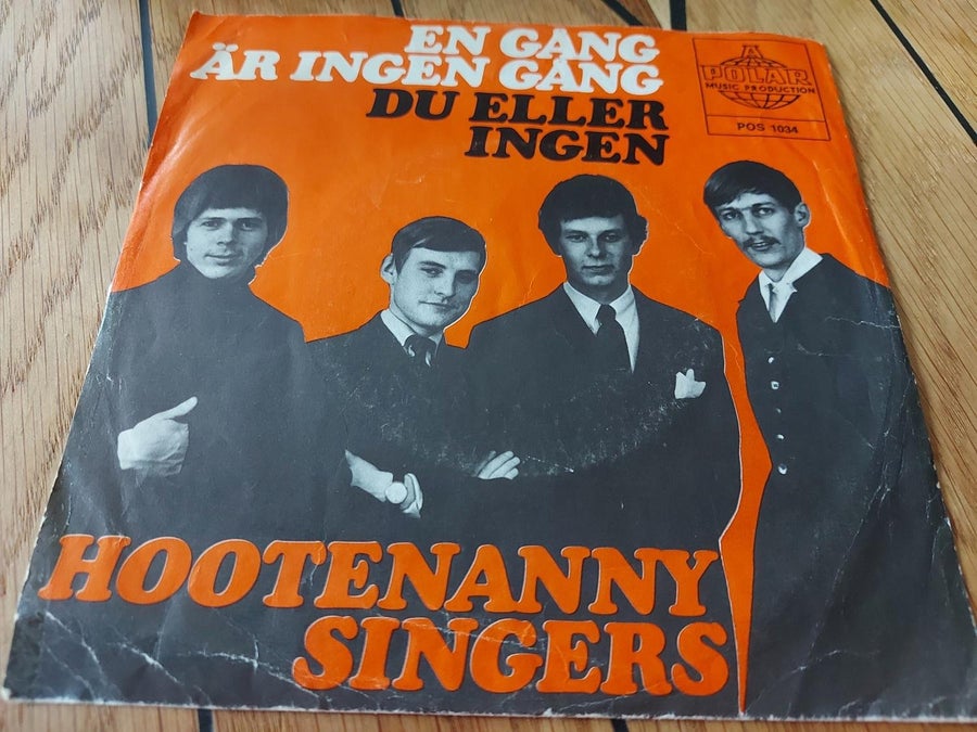 Se produkter som liknar Hootenanny Singers - En gång .. på Tradera ...