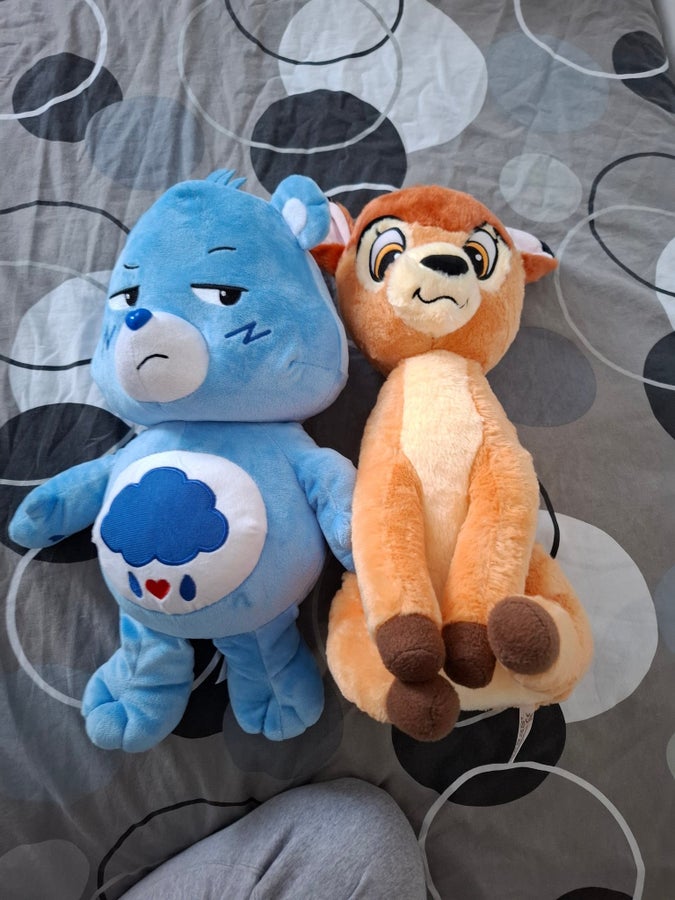 Se produkter som liknar Disney Bambi och Grumpy Care .. på Tradera ...