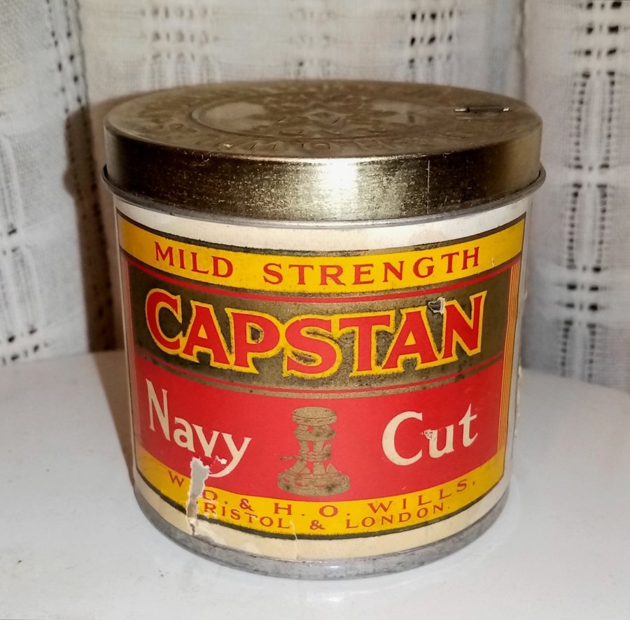 CAPSTAN, 2 st gamla tobaksburkar, gul /röd, W.D.. | Köp på Tradera ...